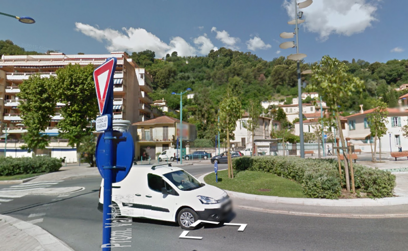 Menton : un jeune motard décédé victime d’un chauffard en fuite